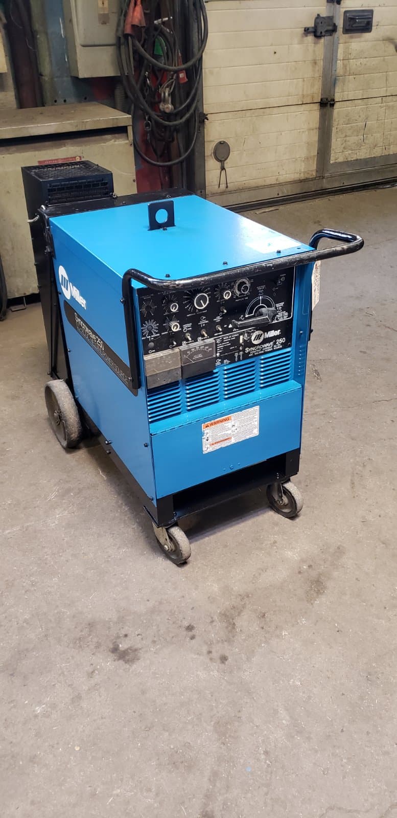 MILLER SYNCROWAVE 250 STICK/TIG MACHINE - WeldingPro MILLER SYNCROWAVE 250 STICK/TIG MACHINE - WeldingPro